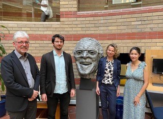 Besuch der Western Cape University in Kapstadt